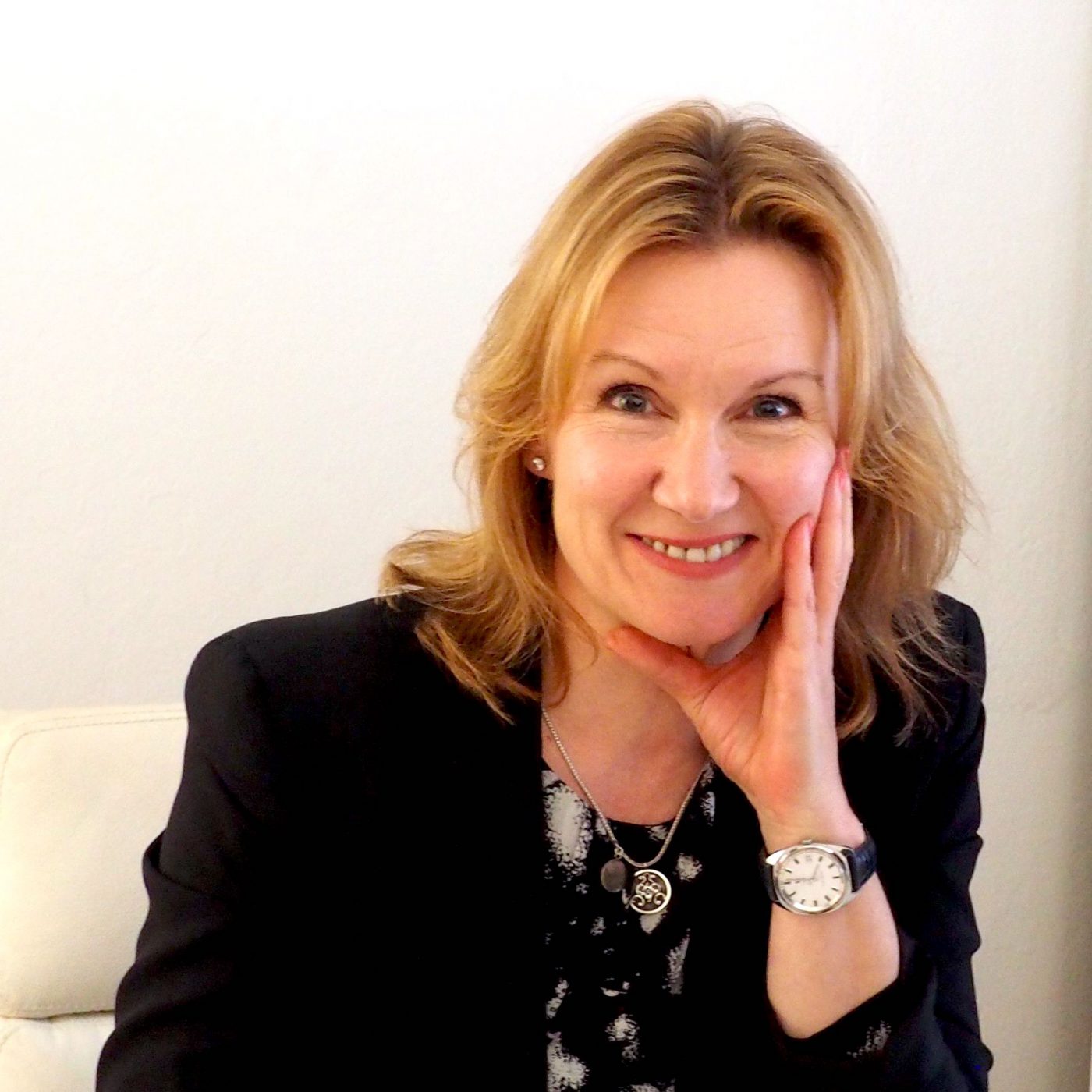 Reference Group - A New Approach (ANA)